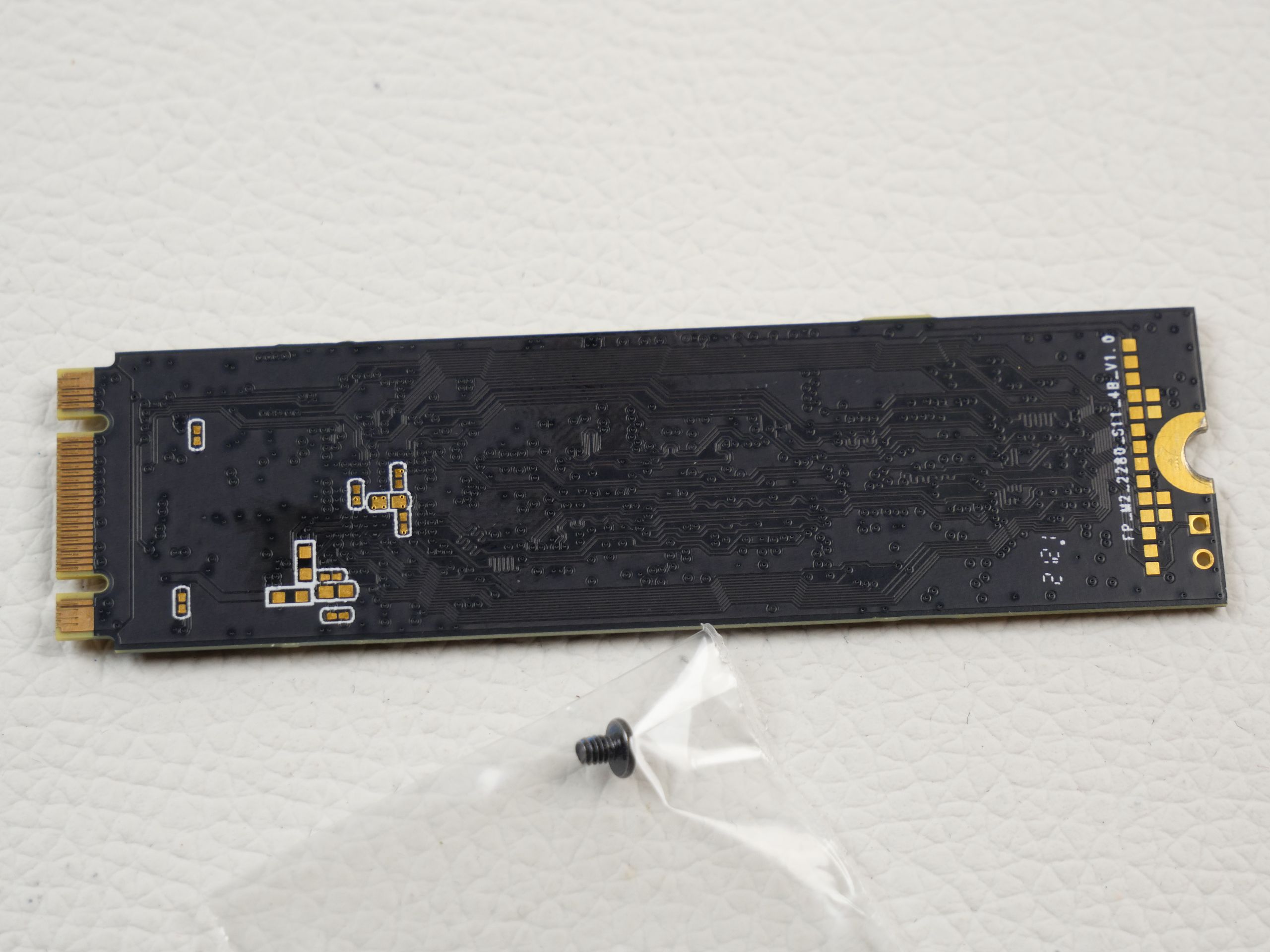 Jumper Technology EZbook S15 SSD Festplatte - pc-parts-people.de